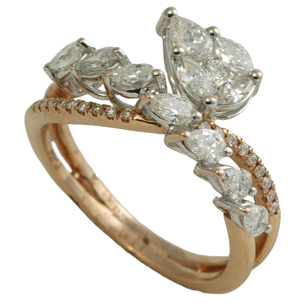 Hira Panna 18k Sparkling Diamond Ring - Hira Panna Jewellers