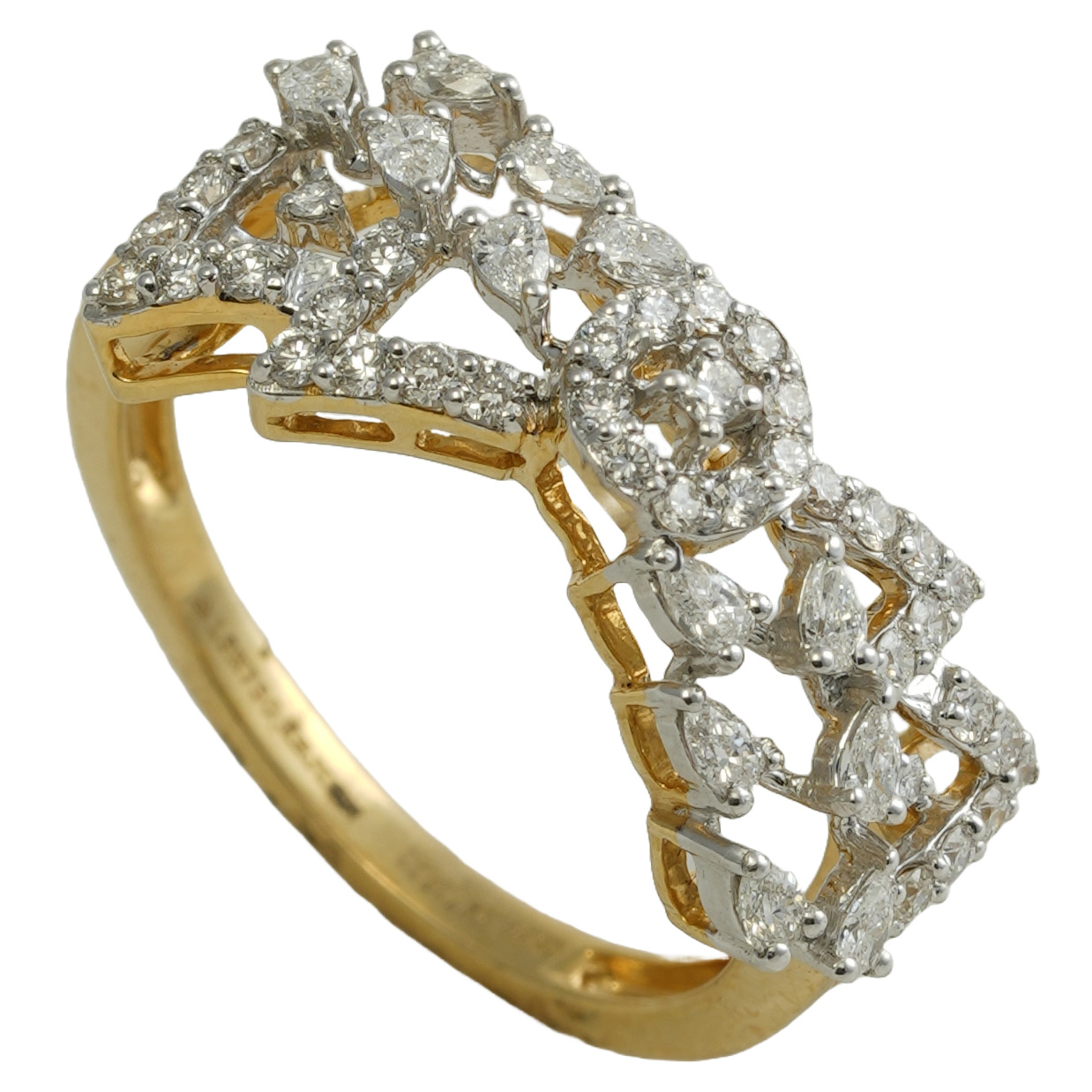 Hira Panna 18k Sparkling Diamond Ring - Hira Panna Jewellers